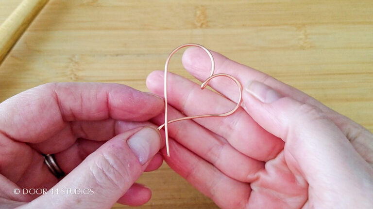 Quick & Easy Wire Heart Pendant - Door 44 Studios
